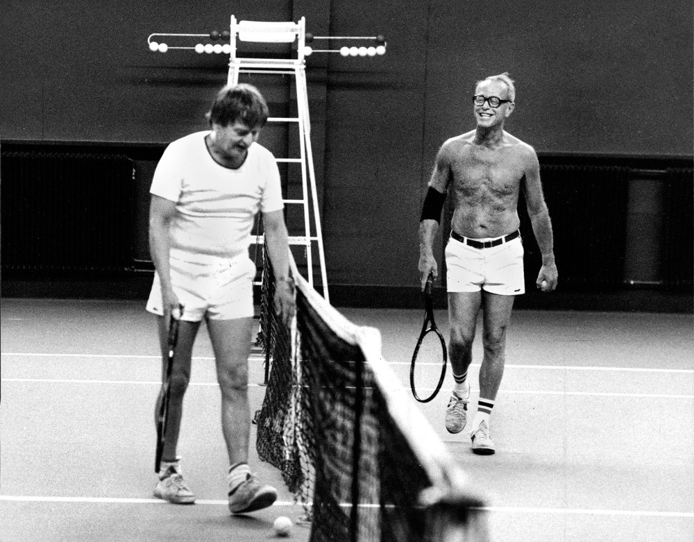 Olof-Palme-och-Harry-Schein-spelar-tennis – Palmemordet